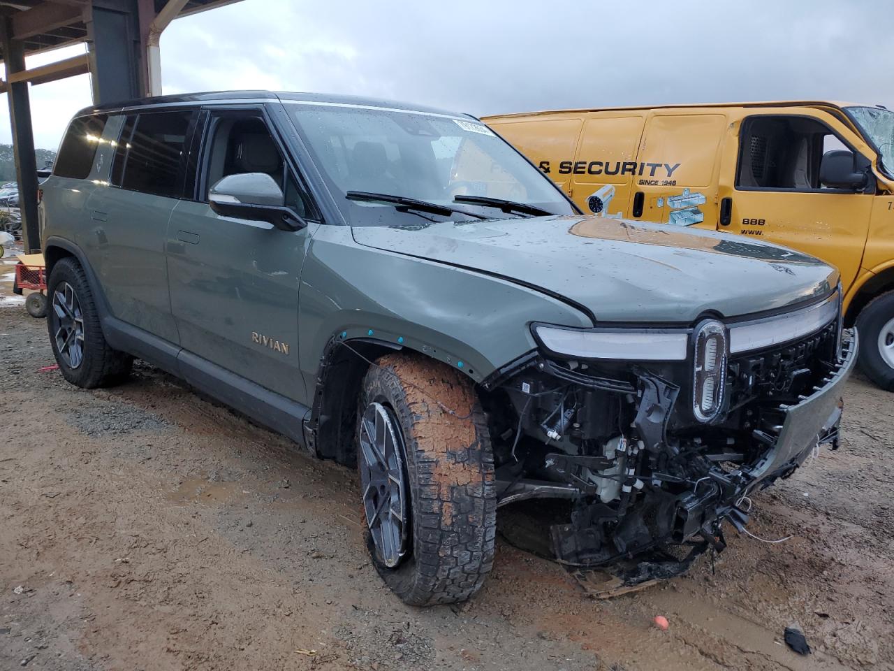 Damaged Rivian Ris Car for sale and auction | 7PDSGABL2PN007135